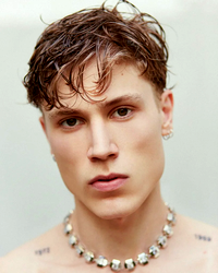 EMANUEL QUOOS | Snoop Models